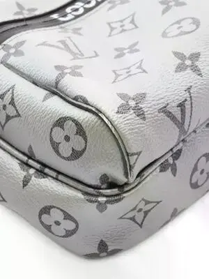 LOUIS VUITTON 2017 Pm Monogram Messenger Bag