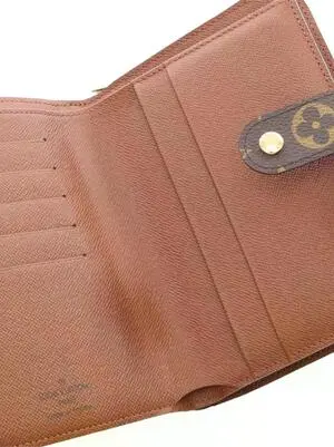 LOUIS VUITTON 2005 Monogram Bi-fold Wallet
