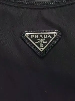Prada Re-edition 2000 Shoulder Bag