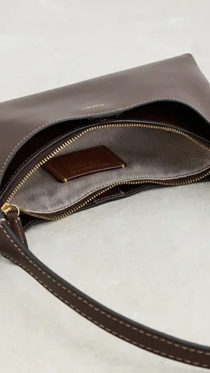 COACH Natural Grain Leather Brooklyn 26 Shoulder Bag - Maple