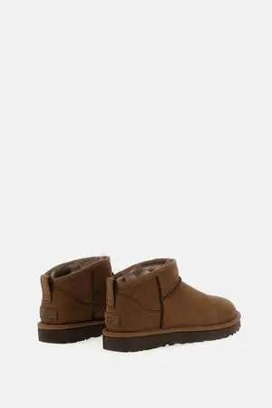 UGG Stivaletti Classic Ultra Mini In Nubuck