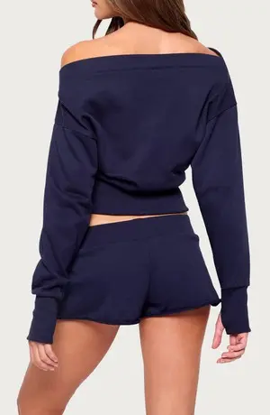 EDIKTED Hennie Off The Shoulder Sweatshirt