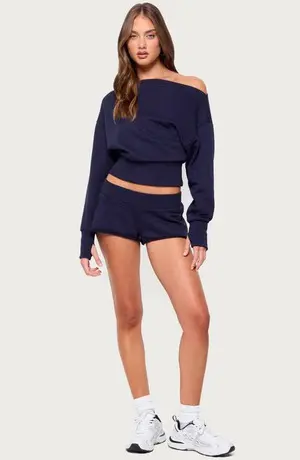 EDIKTED Hennie Off The Shoulder Sweatshirt