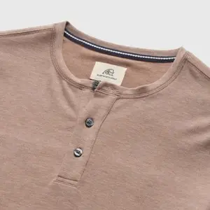 SURFSIDE SUPPLY CO. Sean Super Soft Classic Henley - Camel Heather