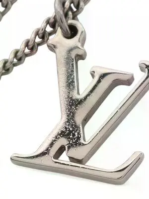 LOUIS VUITTON Collier Charms Monogram Eclipse Necklace - Silver