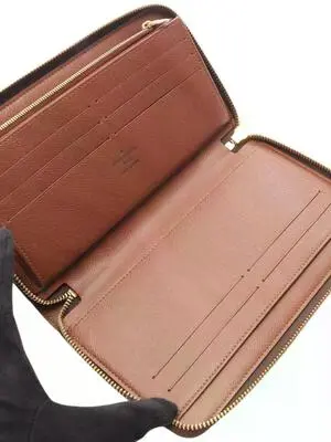 LOUIS VUITTON 2019 Monogram Zippy Wallet Long Wallets