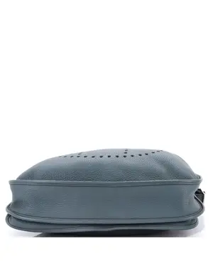 Hermès Evelyne Iii Clemence Leather Crossbody - Blue