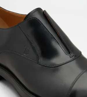 TOD'S Lace-ups In Leather - Black