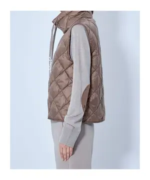 Max Mara Quilted Gilet With High Neck
