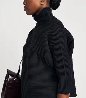 Issey Miyake Zigzag-knit High-neck Sweater
