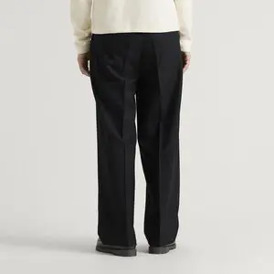 LARRIET Onder Pleated Trousers
