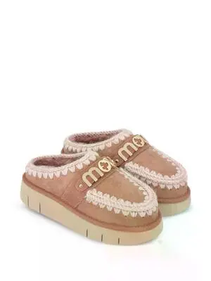 Mou Bounce Crochet-trim Clogs