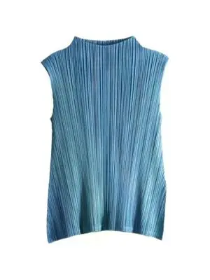 Issey Miyake Mellow Sleeveless Top