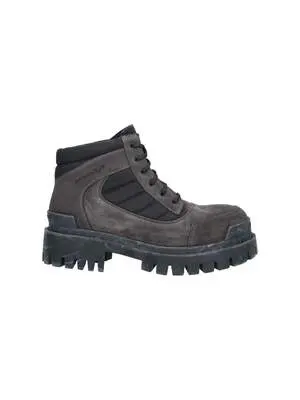 Balenciaga Calf Leather Lace-up Boots - Brown
