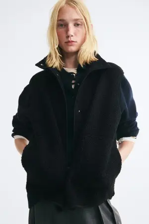 H&M Teddy Fleece Vest - Black