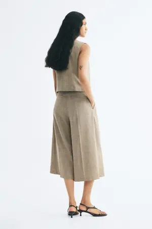 H&M Dressy Vest
