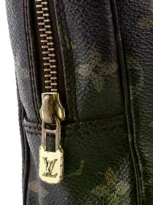 LOUIS VUITTON Trousse Toiletry Monogram Canvas 23 Pouch