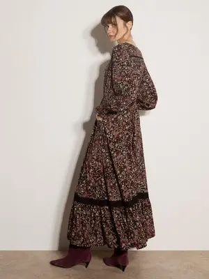 APRICOT Painterly Paisley Maxi Dress