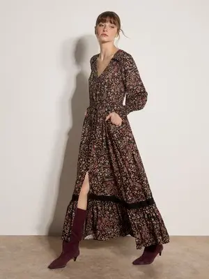 APRICOT Painterly Paisley Maxi Dress