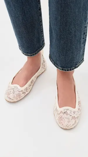 BRAVE PUDDING Lace Lights Flats