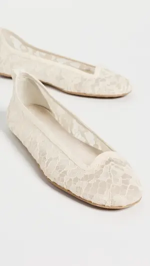 BRAVE PUDDING Lace Lights Flats