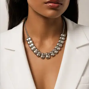 ALAIS BRANCHE Avani Pebble Necklace