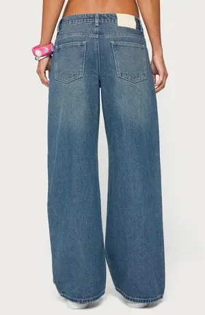 EDIKTED Contrast Stitch Low Rise Baggy Jeans