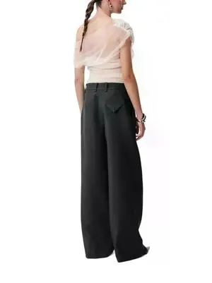 CONCEPTO Blur Off-shoulder Sheer Blouse