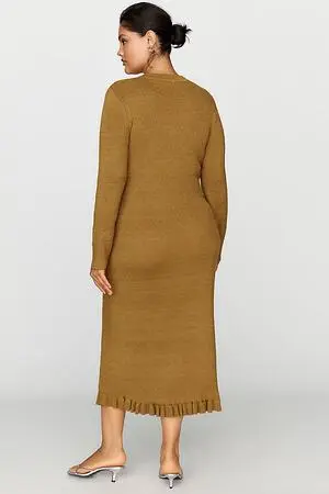 BL-NK Italiya Knit Midi Dress