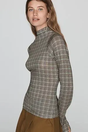 Rag & Bone Shaw Paneled Long-sleeve Turtleneck Top