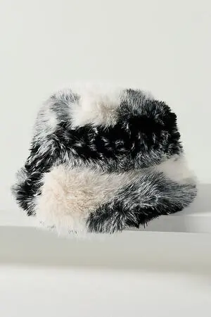 LUCKY ZONE Faux Fur Bucket Hat - White