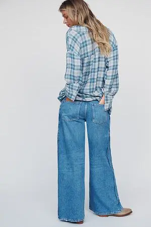 PILCRO High Rise Wide Leg Side Gusset Jeans