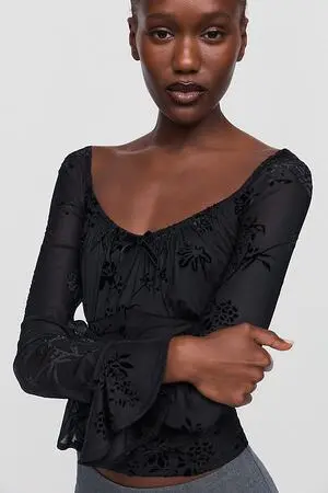 Astr The Label Belsie Top - Black