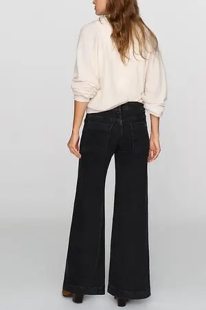 PILCRO Nico Mid Rise Flare Jeans