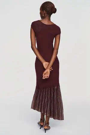 SIEMPRE Asymmetrical Pleated Hem Midi Dress