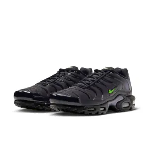 Nike Air Max Plus Shoes - Black