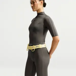 Nike Skims Weightless High-waisted V-panel Leggings