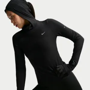 Nike Swift Therma-fit Long-sleeve Hooded Running Top