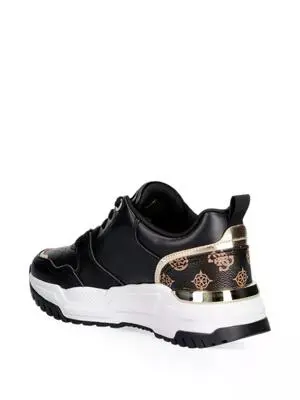 Guess Helada Logo-plaque Panelled Sneakers