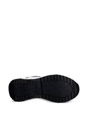 Guess Helada Logo-plaque Panelled Sneakers