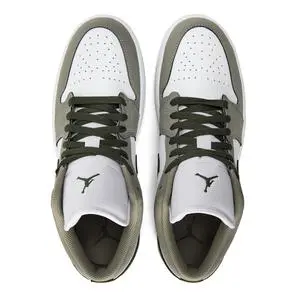 Nike Colorblock Low Top Sneaker - No