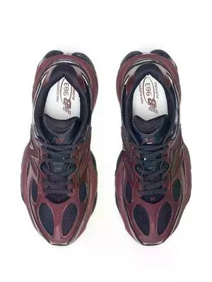 NEW BALANCE 983 Sneakers