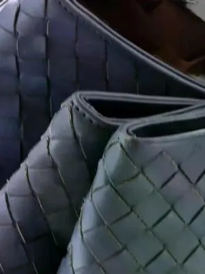 Bottega Veneta Roma Bag Intrecciato Nappa Medium Tote Bag - Blue