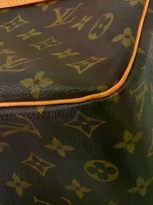 LOUIS VUITTON 2002 Gm Monogram Cite Handbag