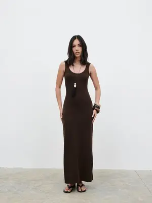 PRETTY LAVISH Dora Scoop Neck Maxi Dress