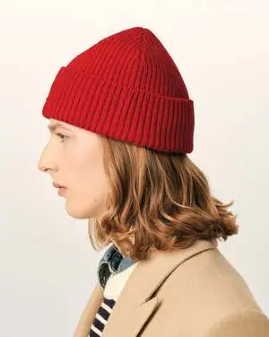 AMI Paris Ribbed Knit Hat
