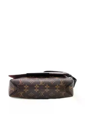 LOUIS VUITTON District Messenger Bag Macassar Monogram Canvas Pm Crossbody Bag