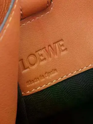 Loewe 2010-2026 Small Leather Hammock Bag Satchel