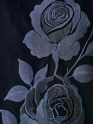 Guess Rose-embroidered T-shirt