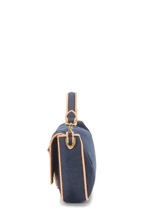 Fendi Convertible Baguette